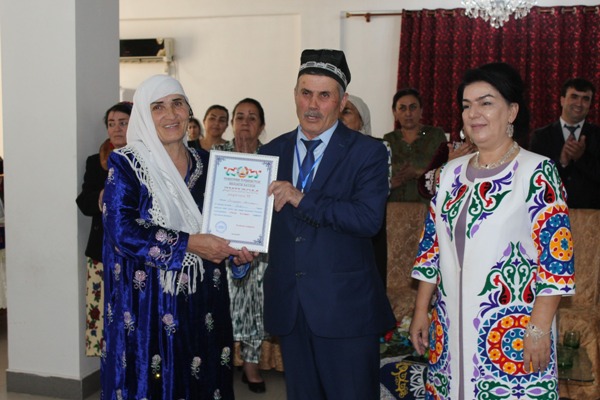 The best were chosen in Khatlon region: the winners of the “Best Family ...
