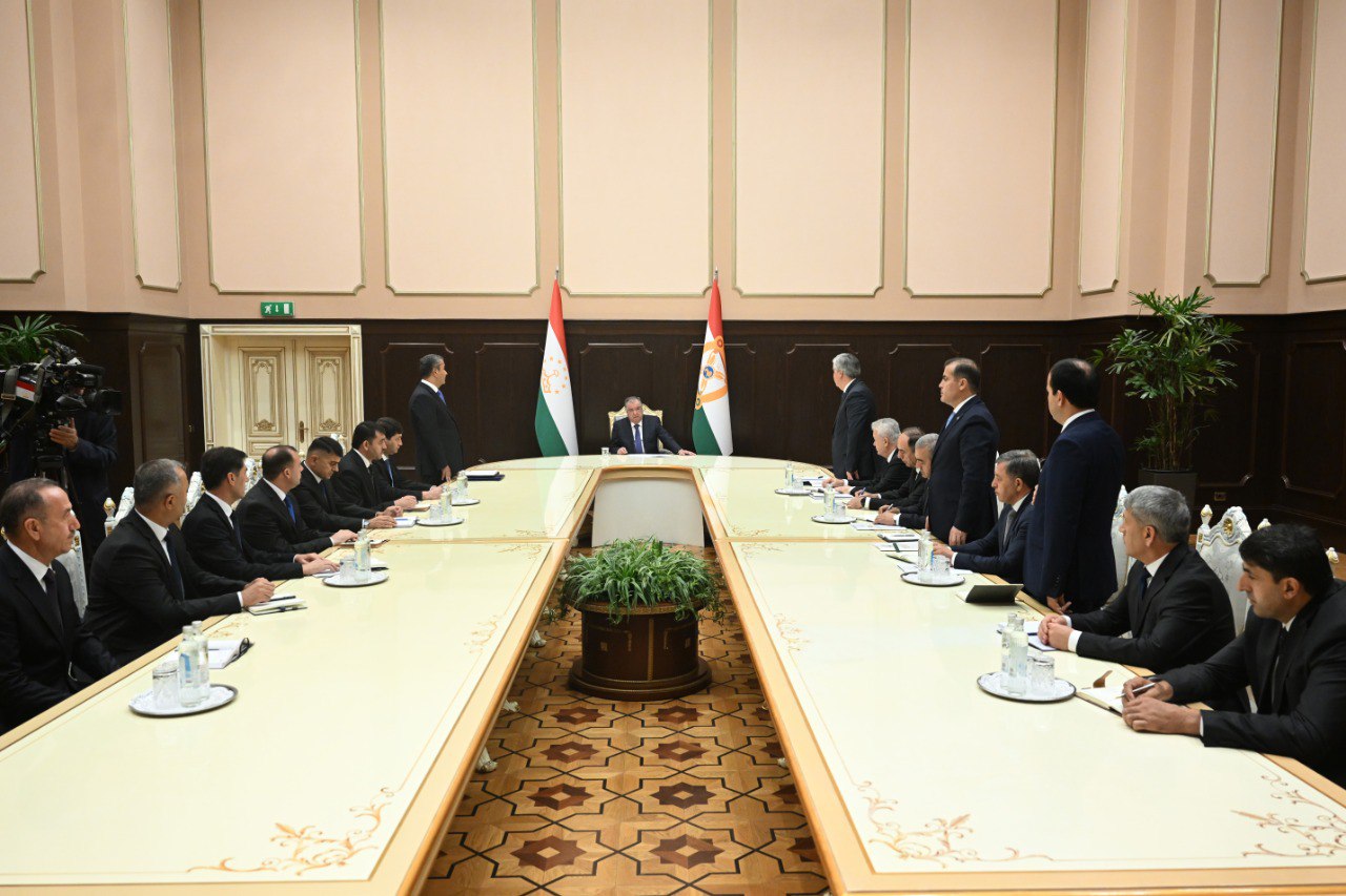 Emomali Rahmon met with newly appointed senior officials - Tajikistan ...