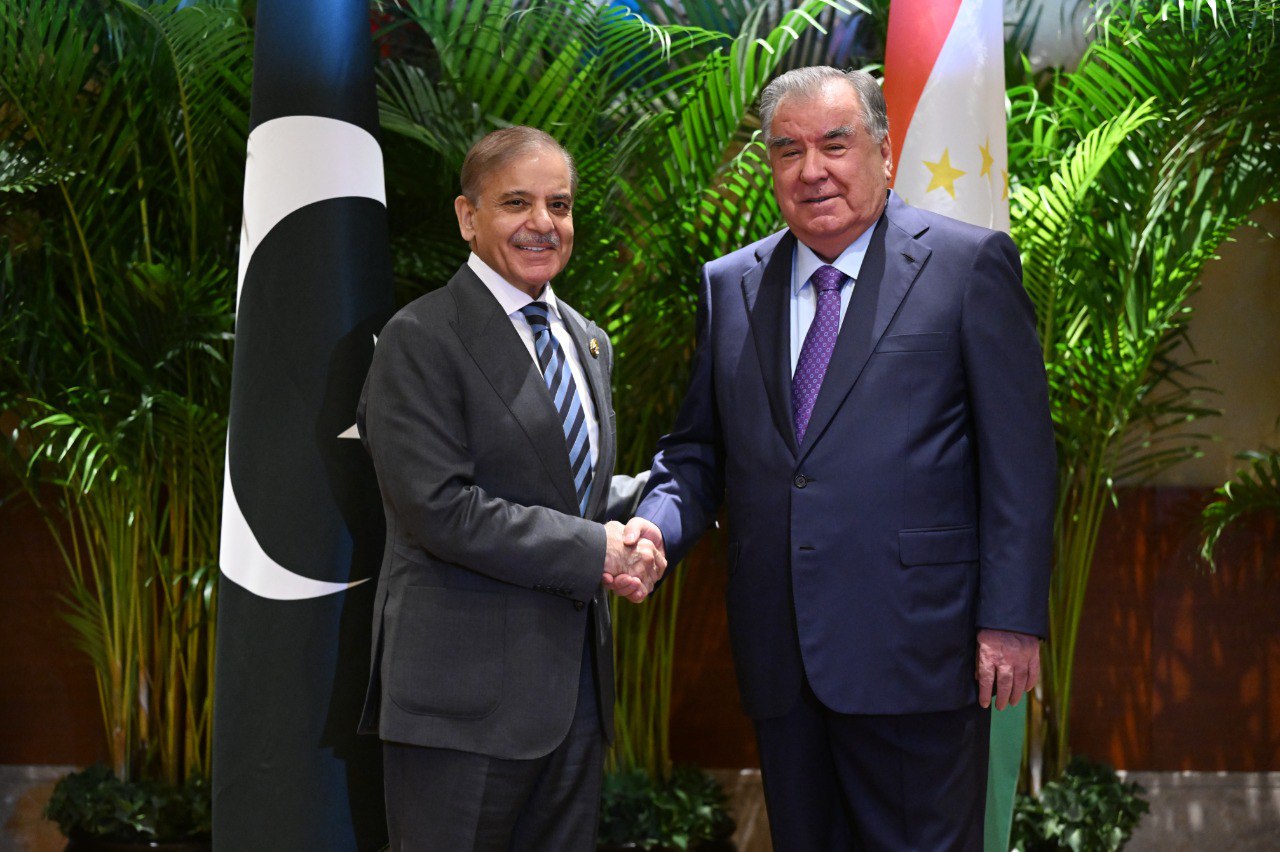 Emomali Rahmon held talks with Pakistani Prime Minister Shahbaz Sharif ...