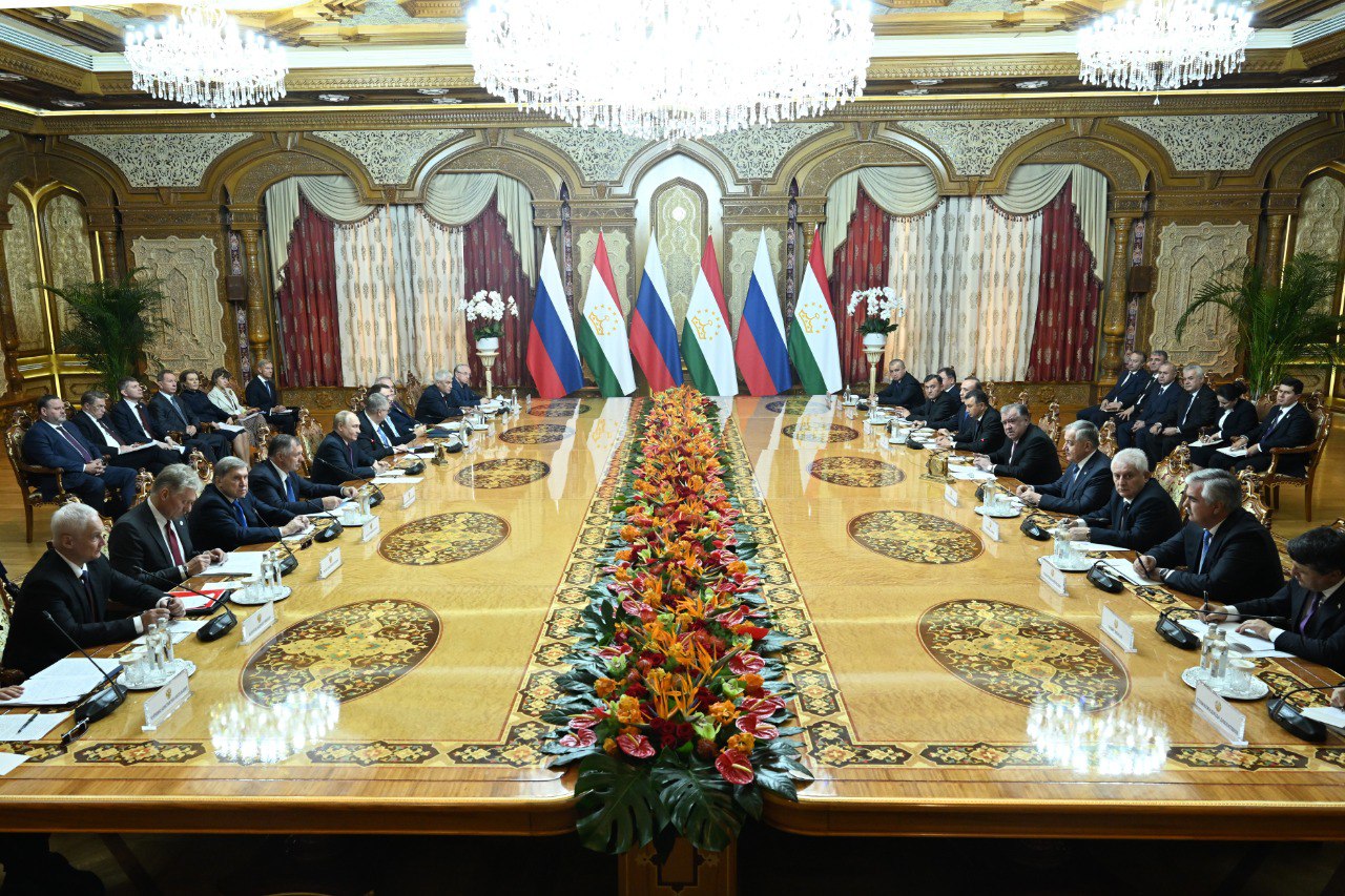Emomali Rahmon and Vladimir Putin held talks in an expanded format ...